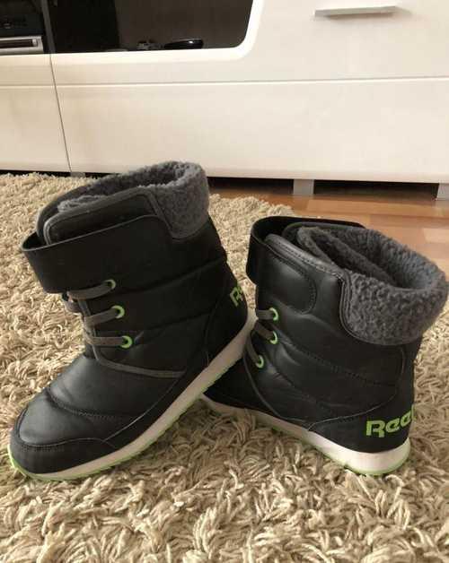 Сапоги почти новые Reebok