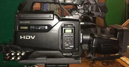 Видеокамера Sony HVR-S270E