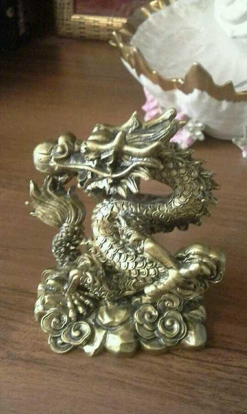 Сувенир дракон