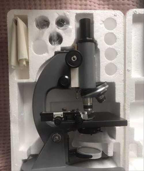 Микроскоп Levenhuk + микропрепараты +книга