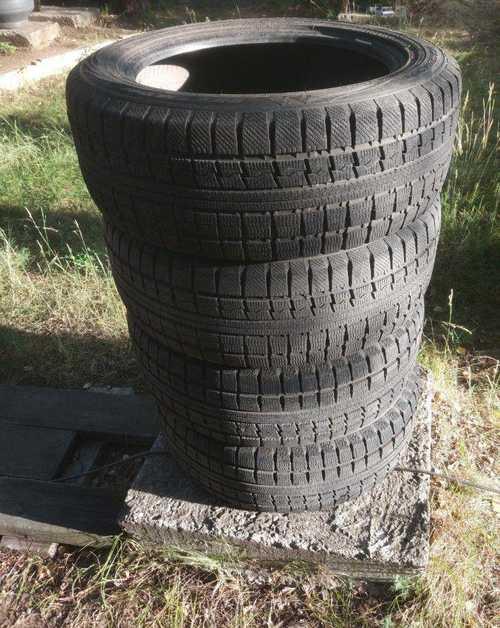 Автомобильная шина Nitto NT90W 215/55 R17 94Q зимн