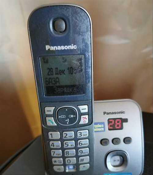 Три трубки с базой dect Panasonic kx-tg-6821