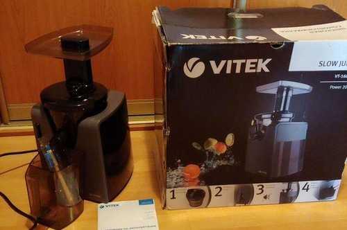 Шнековая соковыжималка Vitek VT-1608