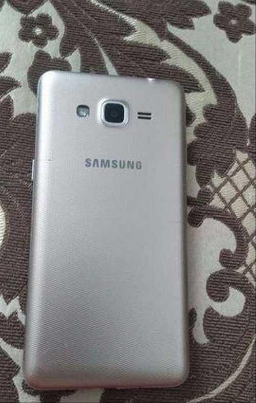 Телефон Samsung galaxa j2 prime