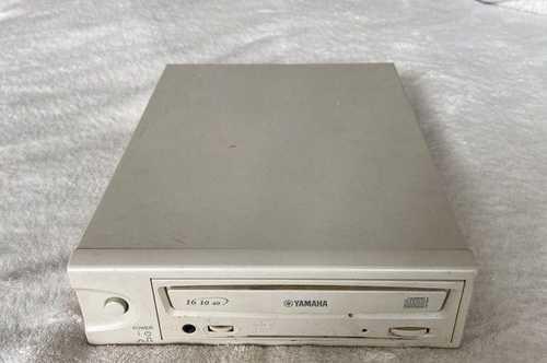 Внешний CD-Rom scsi Yamaha CRW2100SX