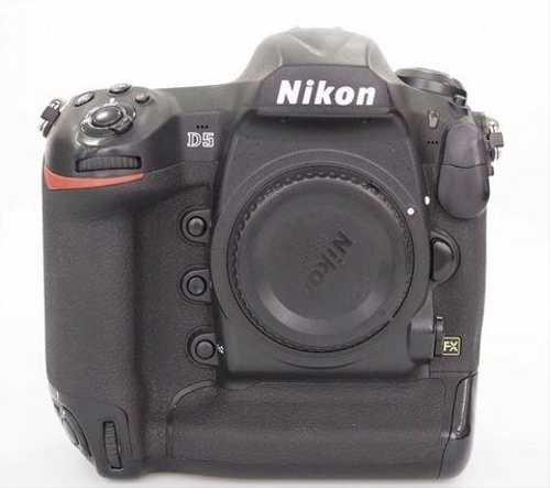 Nikon D5 Body (CF)