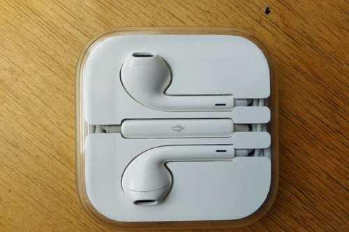 Наушники Apple EarPods (3.5 мм)
