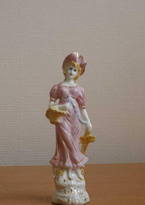 Фарфоровая статуэтка«Дама в розовом».22см.Германия