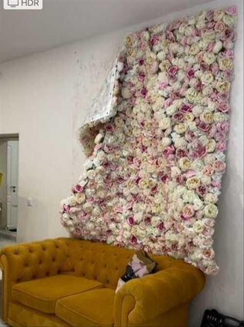 Фотозона цветочная стена