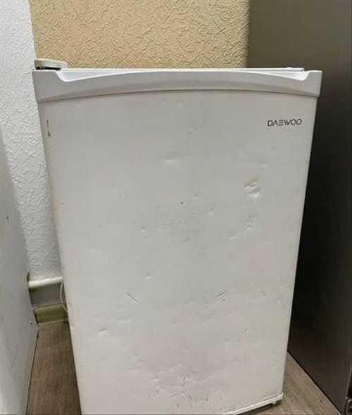 Компактный Холодильник daewoo (2209)