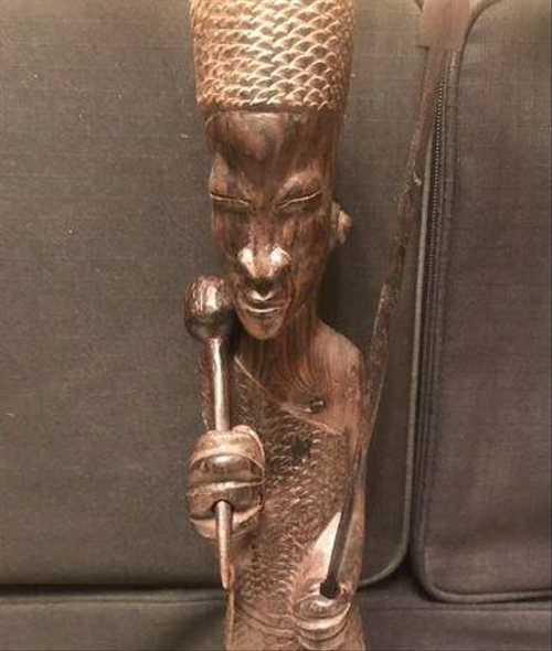 Статуэтка из дерева Африка