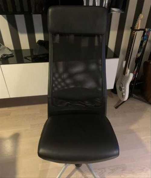 Офисное кресло IKEA markus (Маркус)