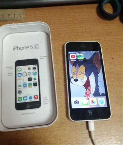 Смартфон iPhone 5C 16GB