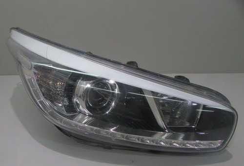 Фара правая LED xenon KIA ceed 12-15