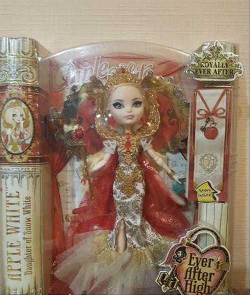 Ever After High Apple White Royally Ever After