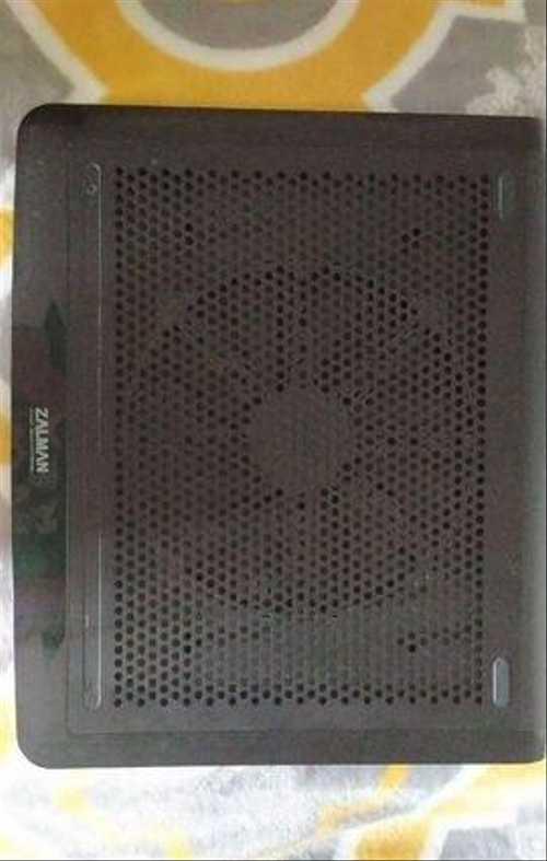 Охлаждающая подставка Zalman ZM-NC3000U black