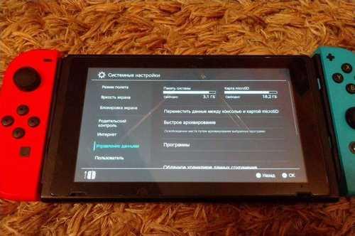 Nintendo switch + Zelda + карта памяти на 128 gb +