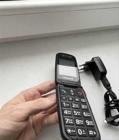 Телефон Panasonic (раскладушка)