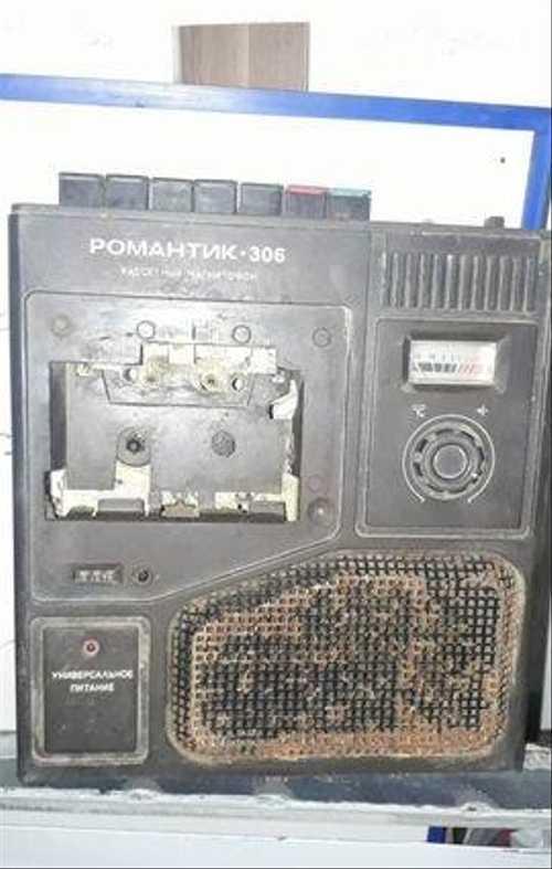 Магнитофон кассетный "Романтик-306"