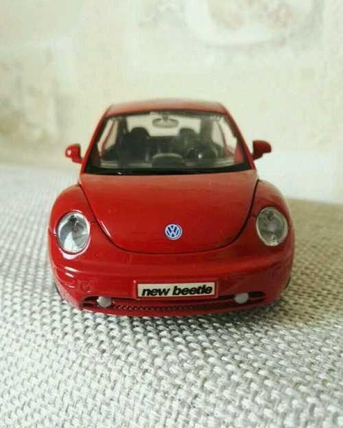 Коллекционная модель VW, new beetle 1/25