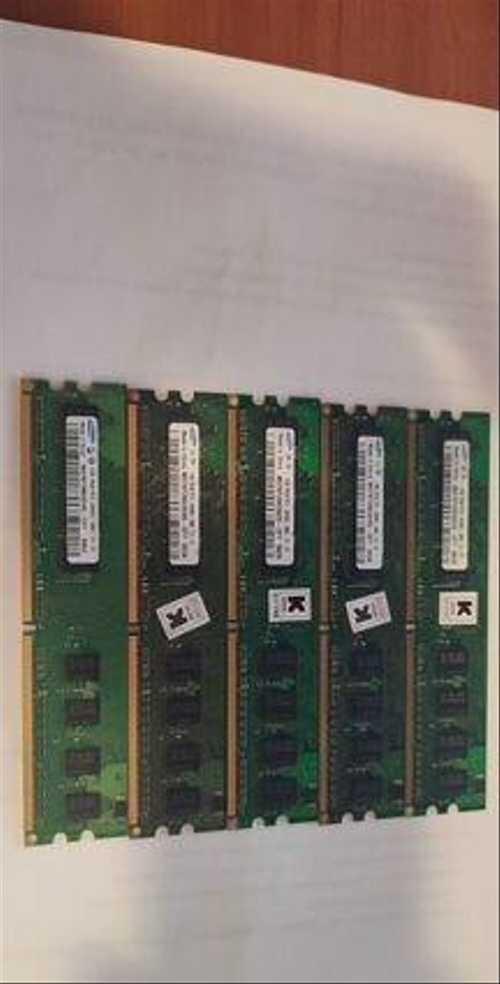 Оперативная память Samsung 1GB 1Rx8 PC2-6400U Б/У