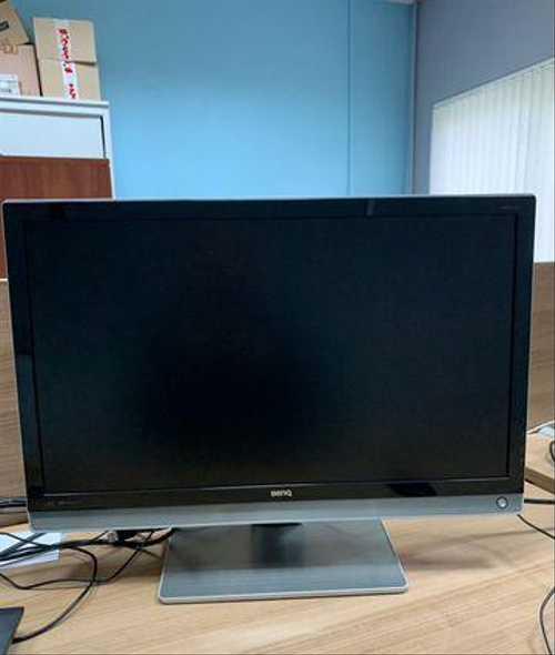 LCD монитор benq