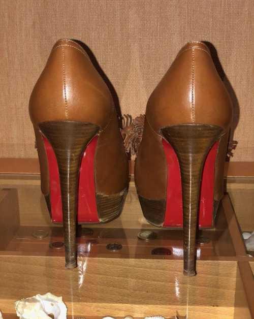 Туфли Christian Louboutin, dsquared. Шлепки Misson