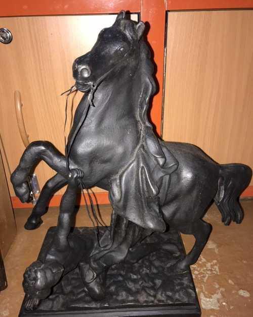 Куса упавший всадник