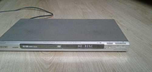 DVD плеер Sony DVP-NS76H