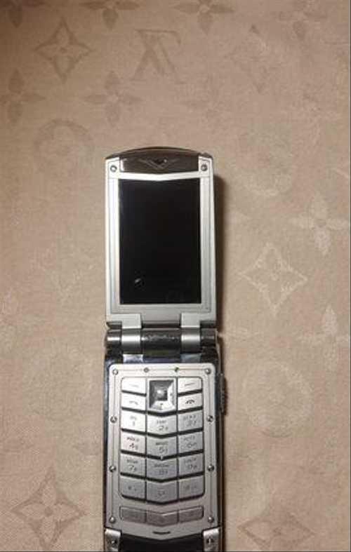 Vertu Constellation F