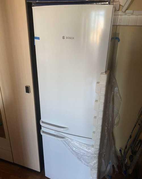 Холодильник Bosch kgv36x25
