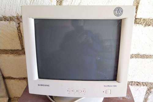 Монитор Samsung SyncMaster550b