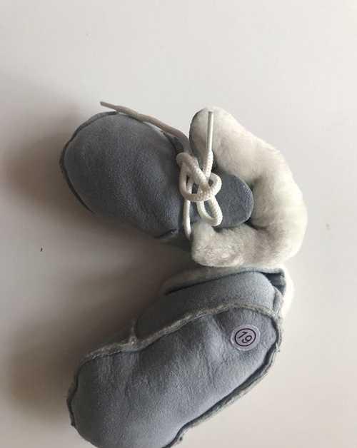 Уги (Uggs) зимние ботиночки-пинетки, 19 размер
