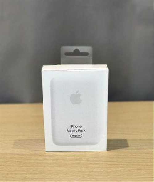 Apple Magsafe battery pack