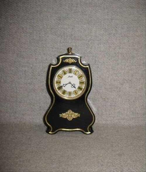 Красивые настольные часы СССР Агат в ремонт