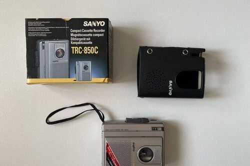 Кассетный диктофон Sanyo TRC-850C