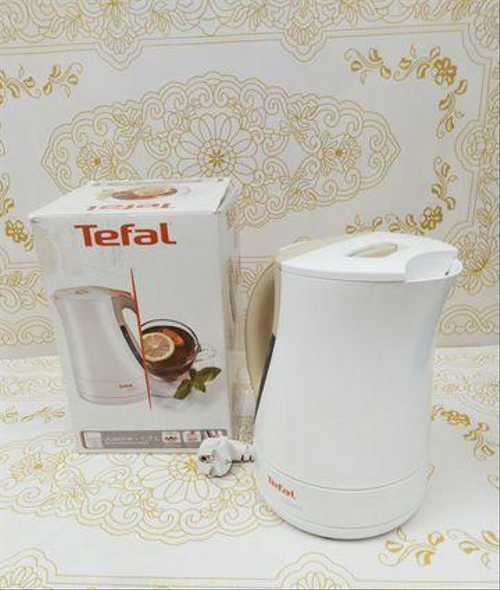Чайник Tefal BF 560140