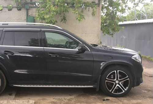 Черные матовые диски r20 Mercedes GLS