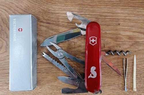 Швейцарский нож Victorinox Angler