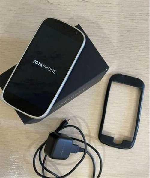 Телефон Yotaphone 2