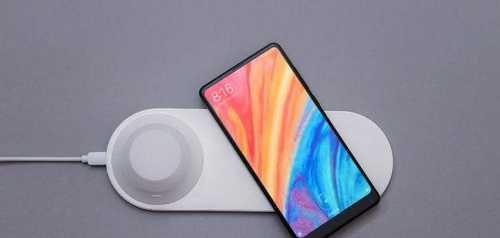 Xiaomi Yeelight (ночник и беспроводное зарядное)