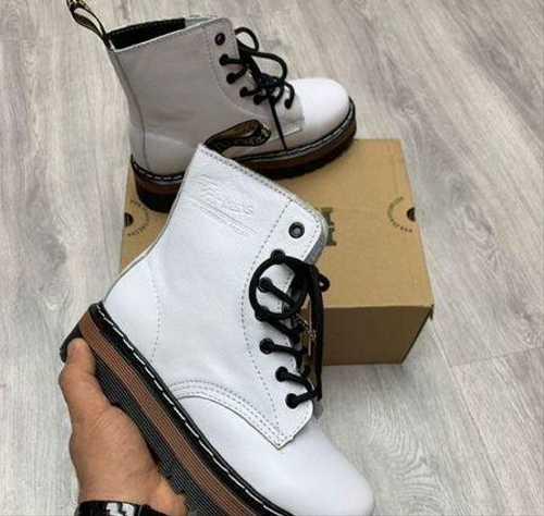 Женские ботинки Dr Martens