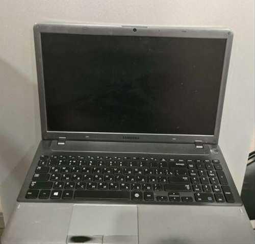 Ноутбук Samsung и 2 ноутбука R20