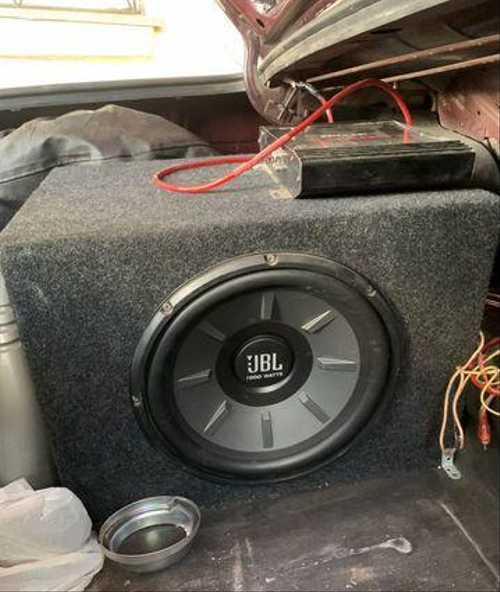 Продам сабвуфер JBL stage-1210