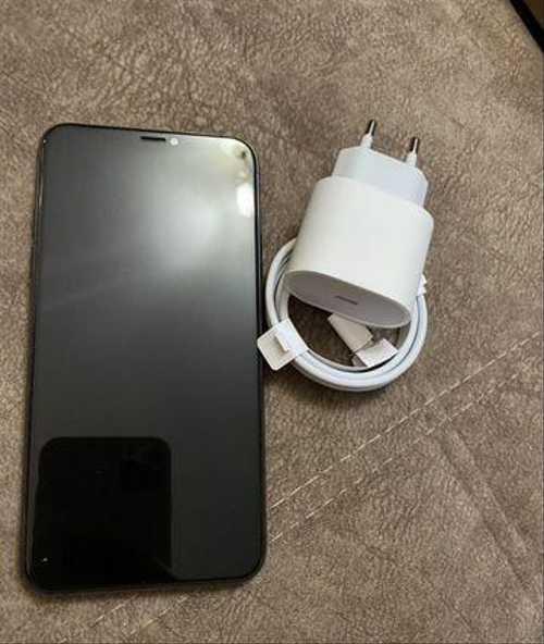 iPhone 11 pro max 64gb