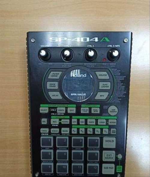 Сэмплер Roland SP-404A