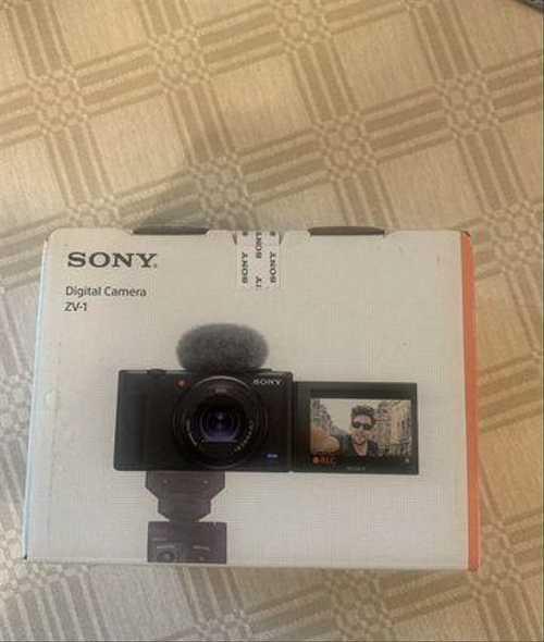 Видеокамера sony ZV-1