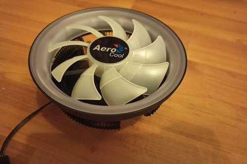 Кулер aerocool core plus rgb