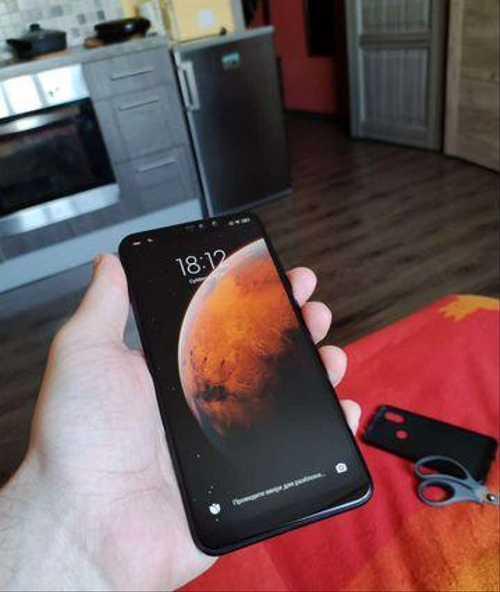 Телефон Xiaomi Redmi Note 6 Pro