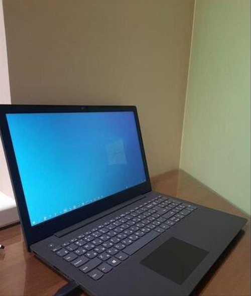 Ноутбук Lenovo V130-15IKB, 15.6", Intel Core i3
